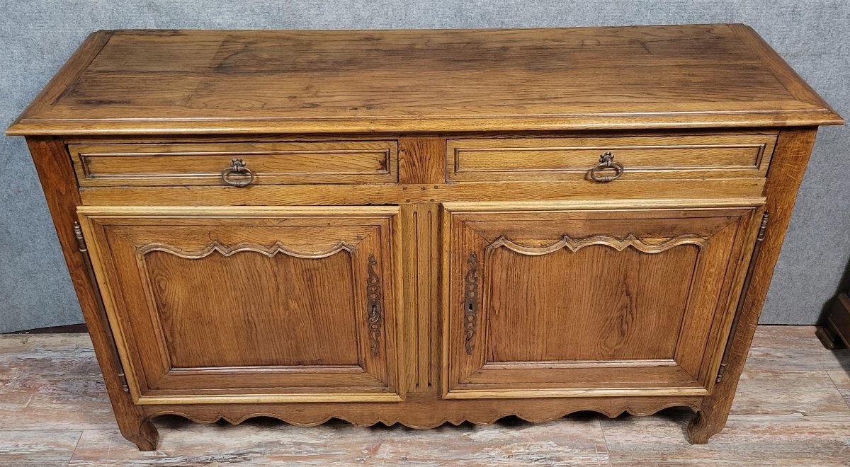 Großes Louis XV Buffet aus Eiche bei Pamono kaufen