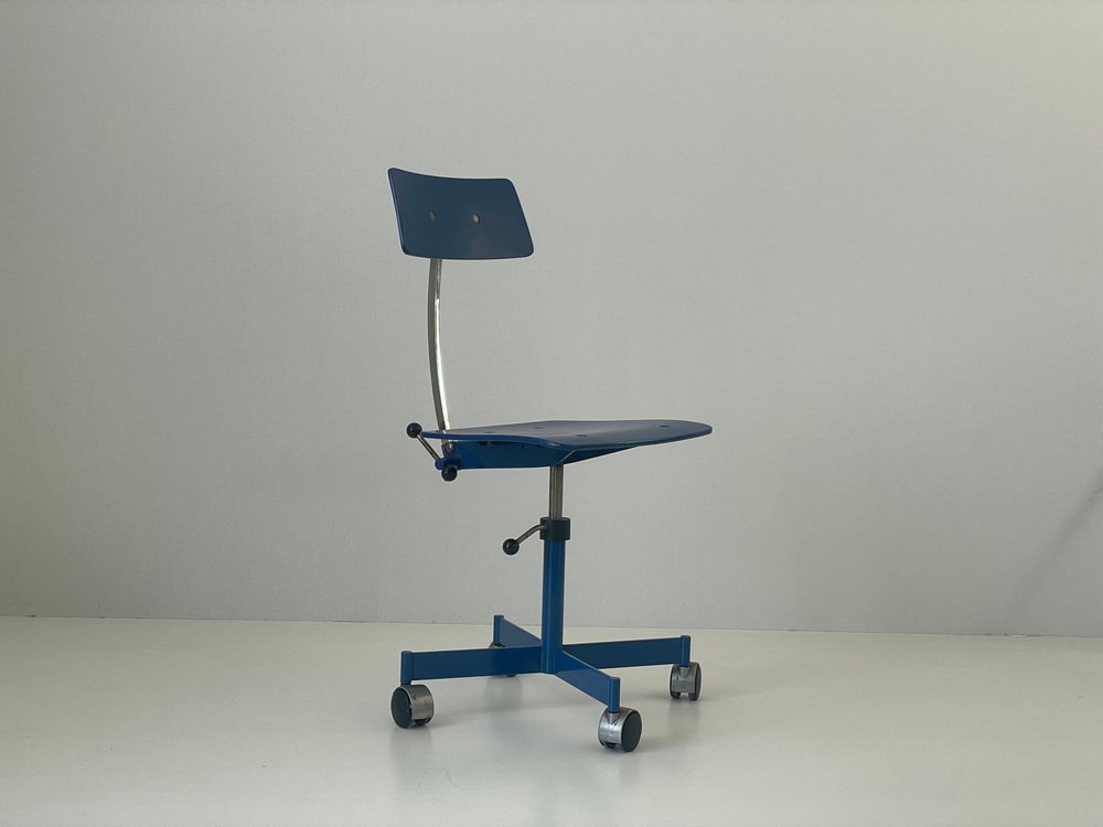 Chaises Industrielles Ajustables en Bois Bleu par Kevi, 1970s Set de 2 ...