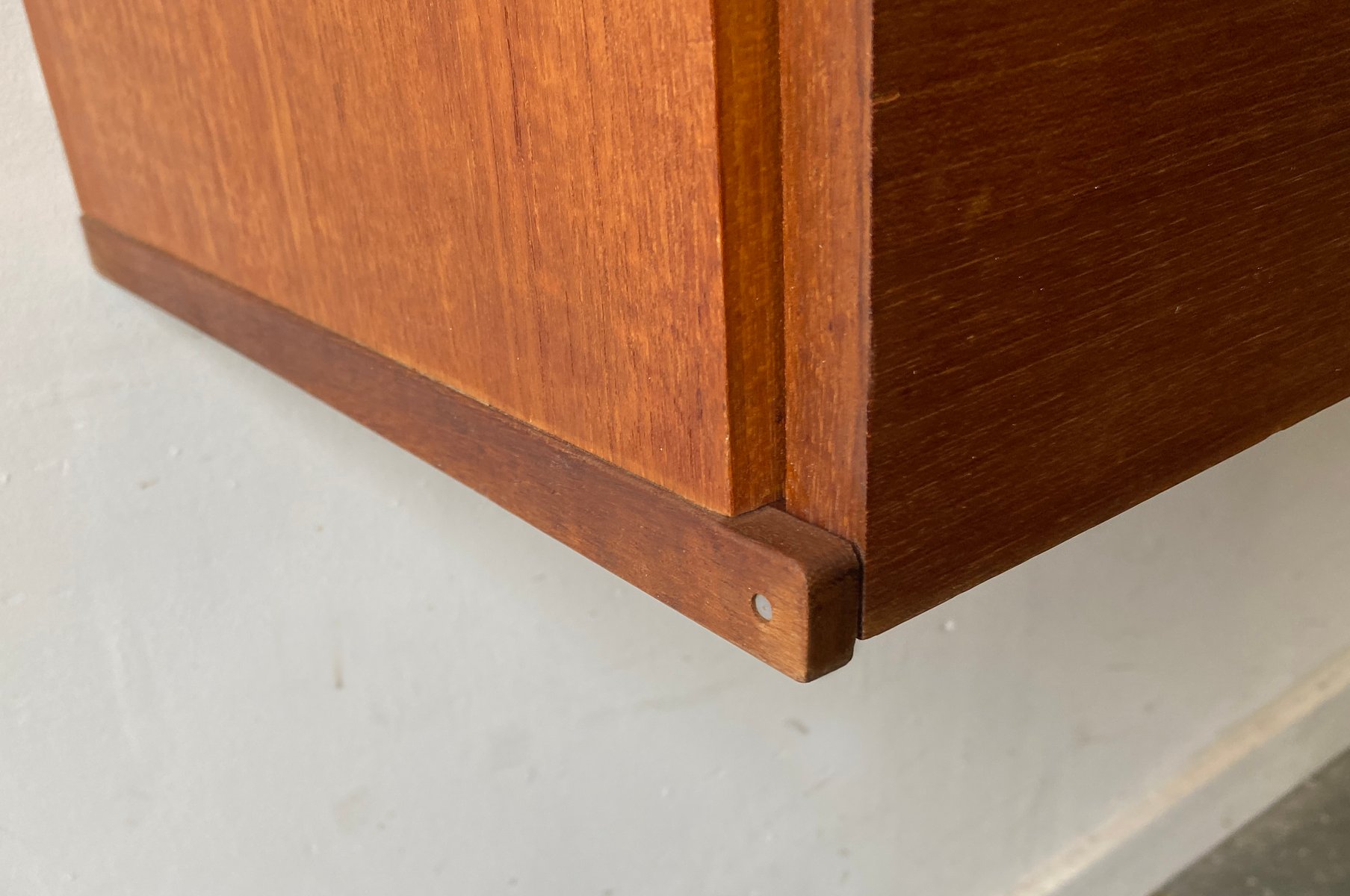 Mid-Century Modern Wall Mounted Desk Unit from Beaver and Tapley, 1960s ...