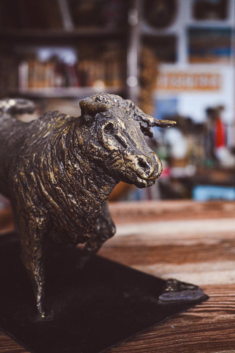 Ivan Cattaneo, Triumphierender Stier, 1990er, Bronze bei Pamono kaufen