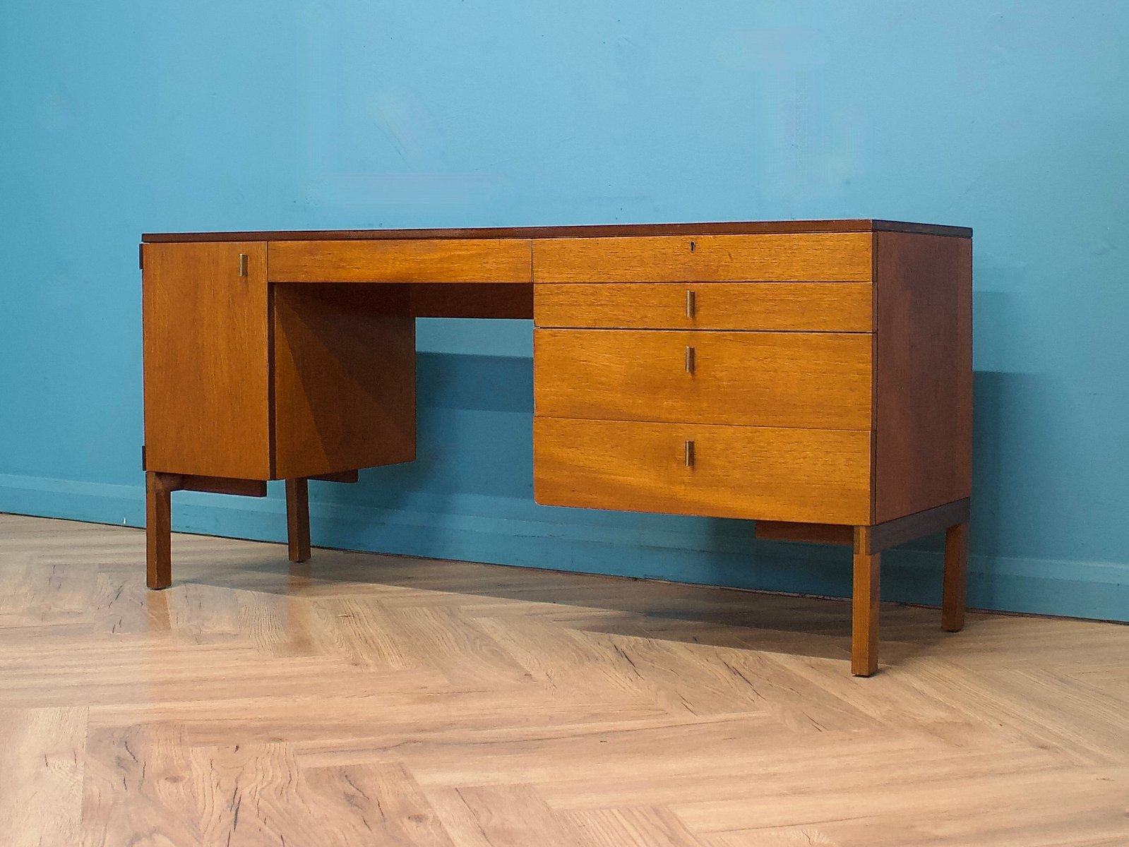 Teak Dressing Table from Beithcraft, 1960s for sale at Pamono