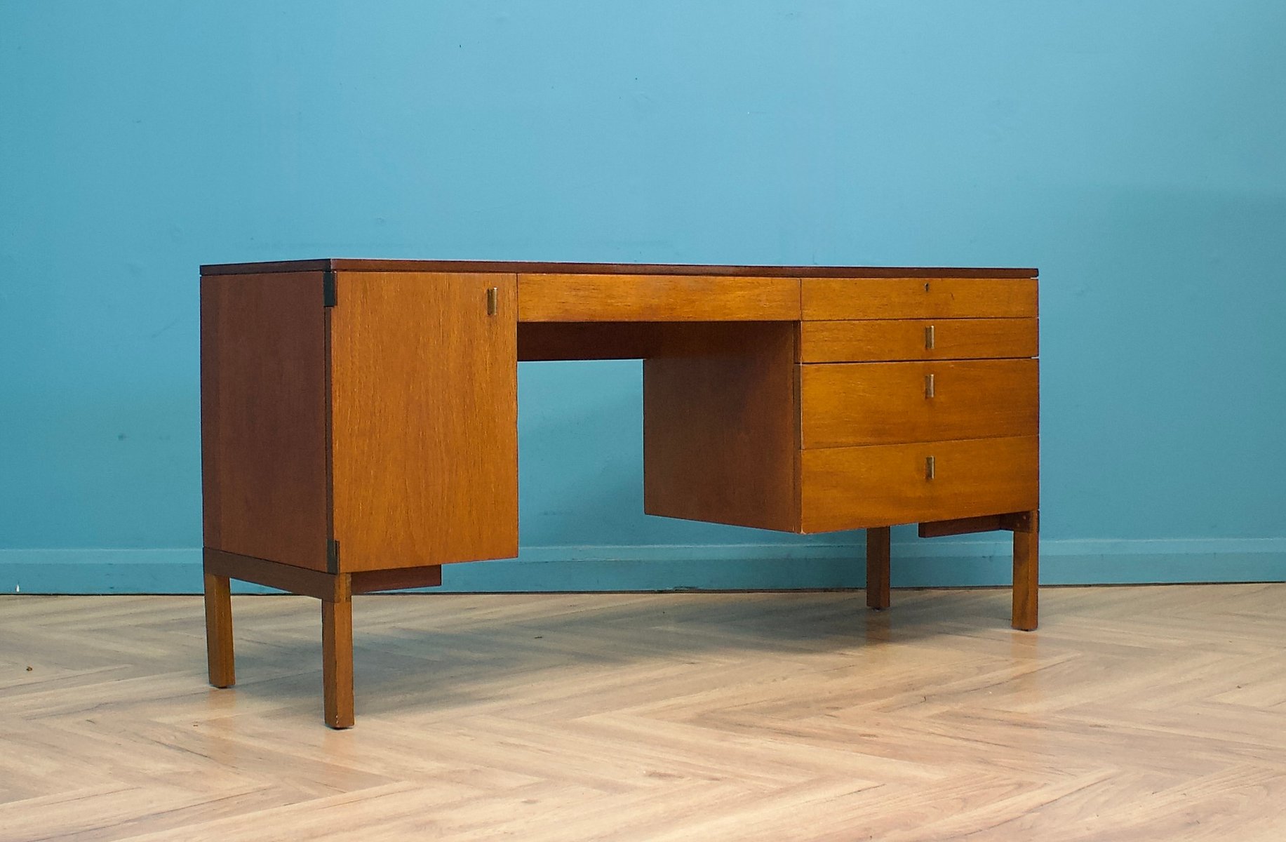 Teak Dressing Table from Beithcraft, 1960s for sale at Pamono