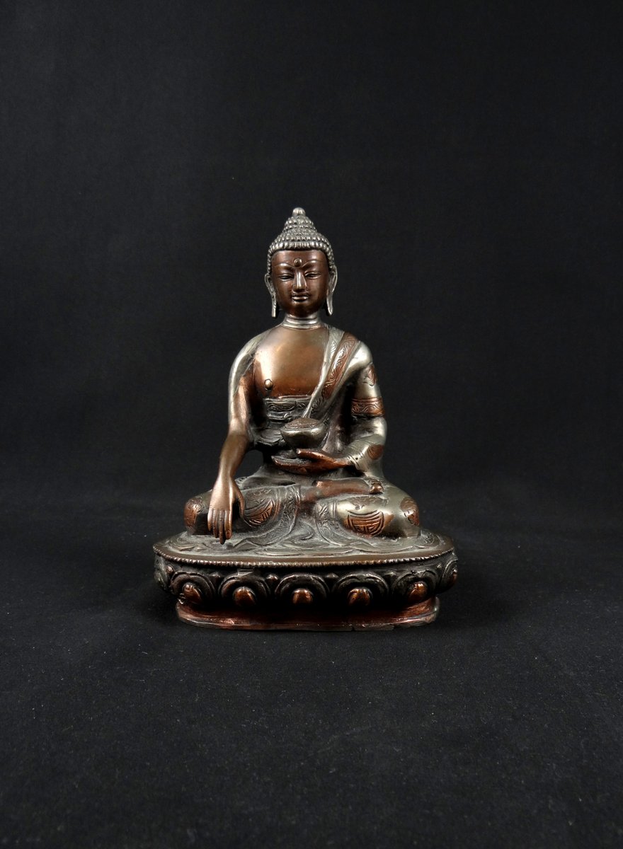 19th Century Tibetan Buddha Shakyamuni Tathagata Statue in Copper Alloy ...