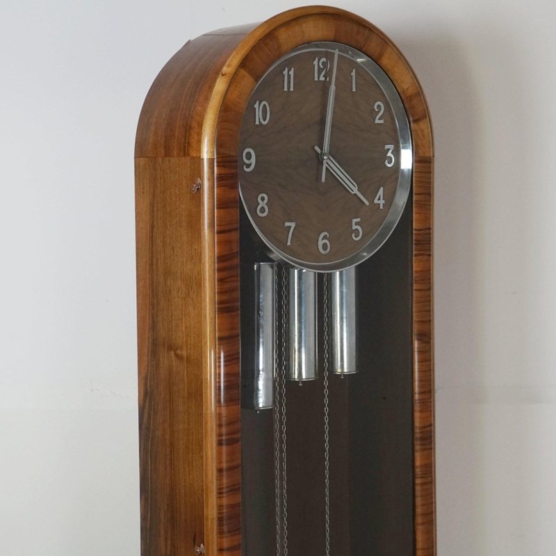 Vintage Longcase Clock in Walnut, 1930s for sale at Pamono