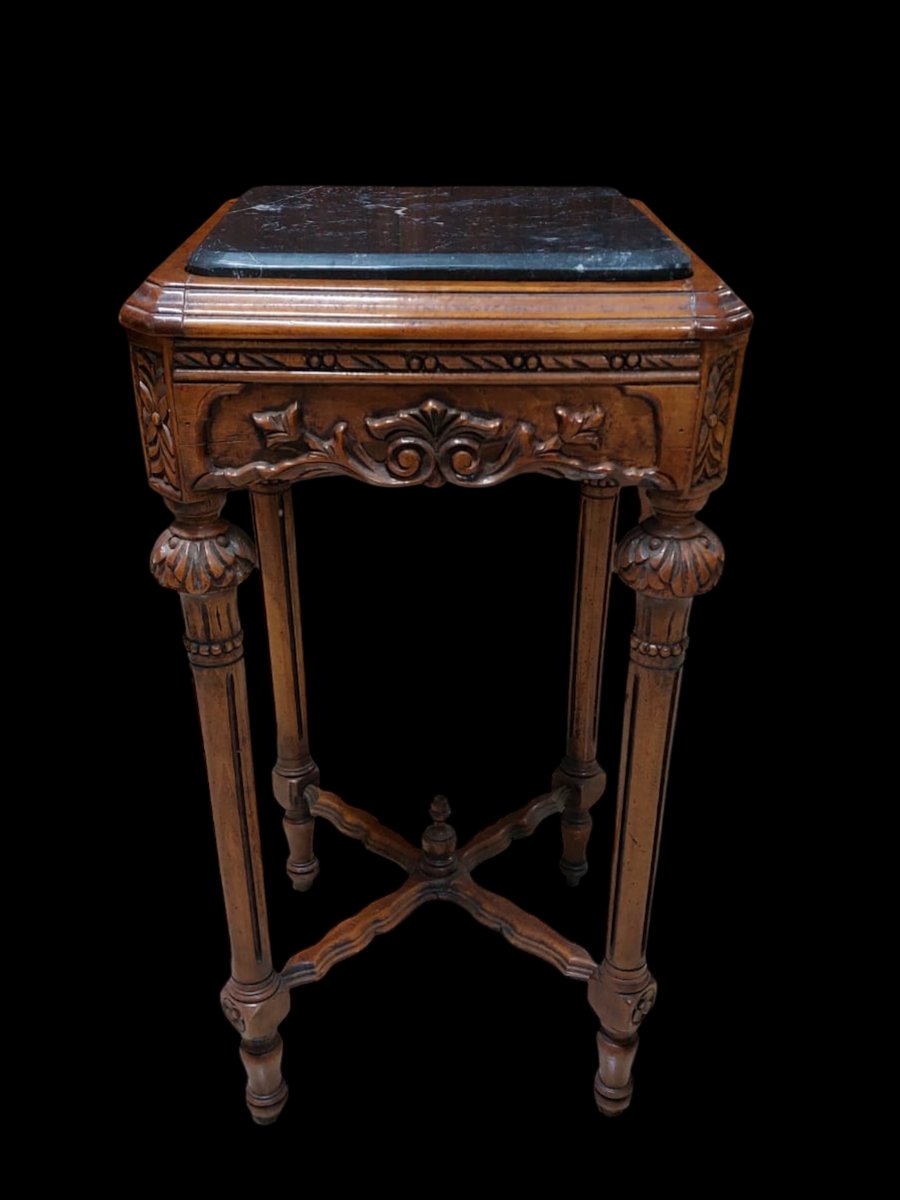 Tall Vintage Raised Table, 1920s for sale at Pamono