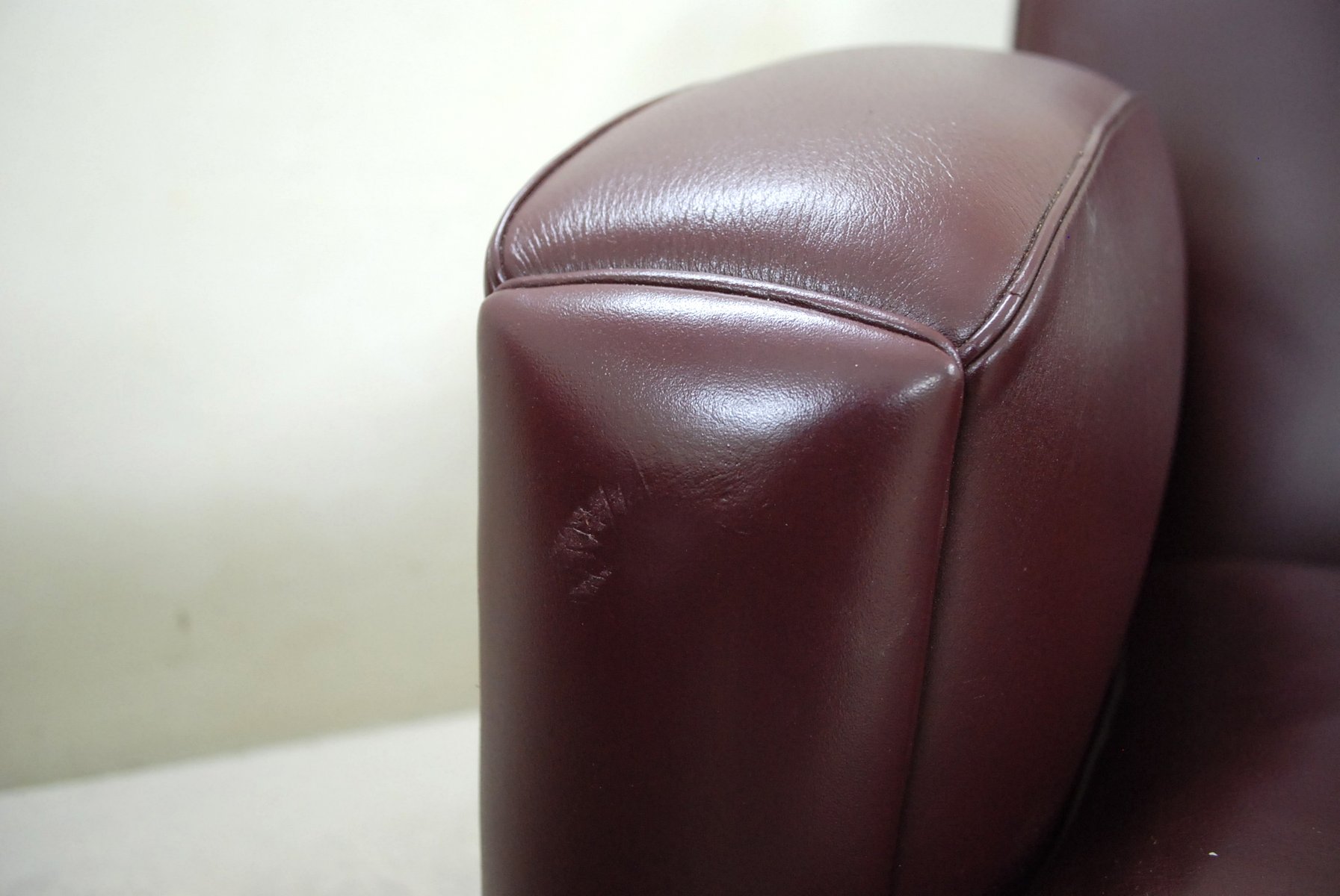 Italian Tabarin Leather Armchair from Poltrona Frau, 1989 for sale at ...