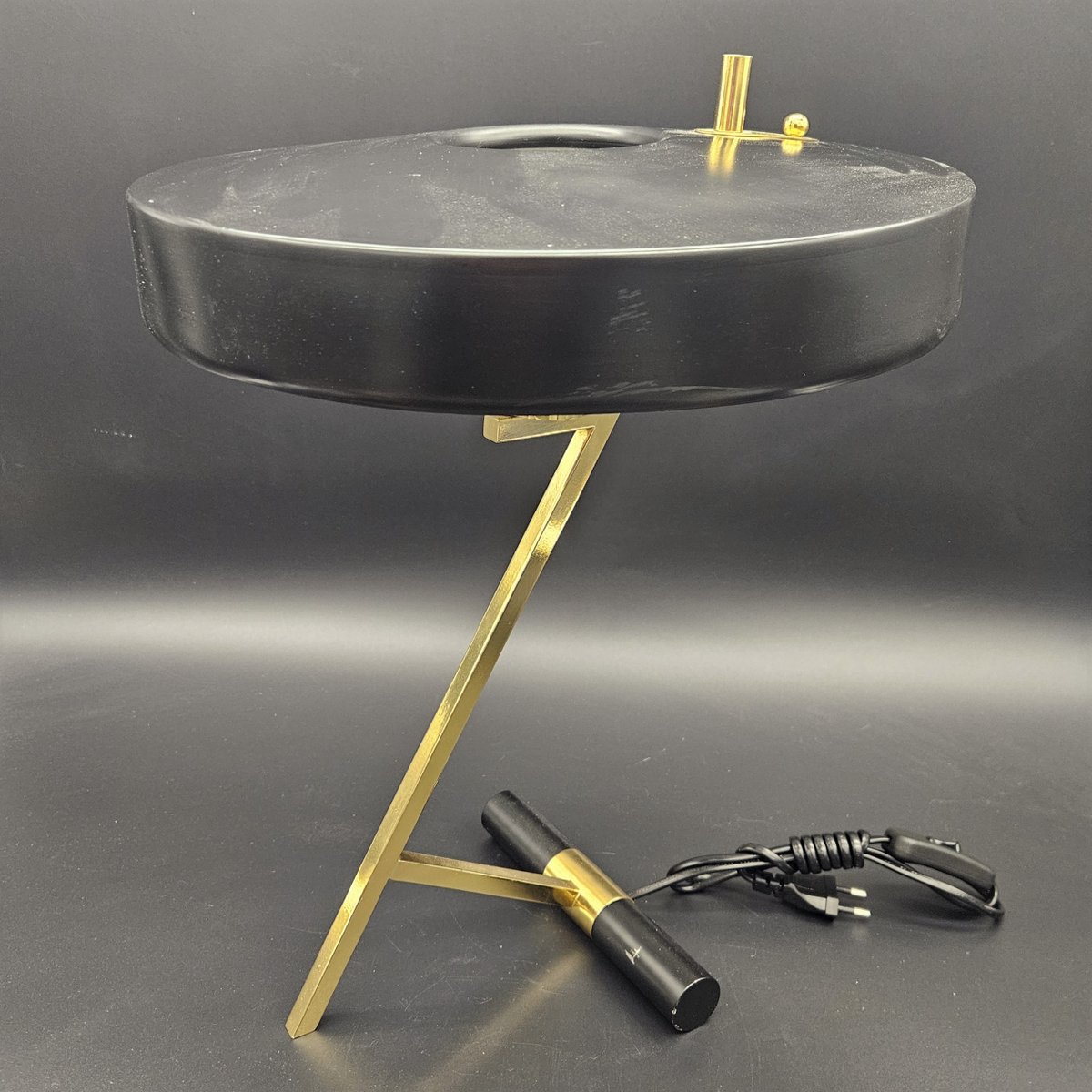 Z Table Lamp by Louis Kalff for Philips, 1950s for sale at Pamono