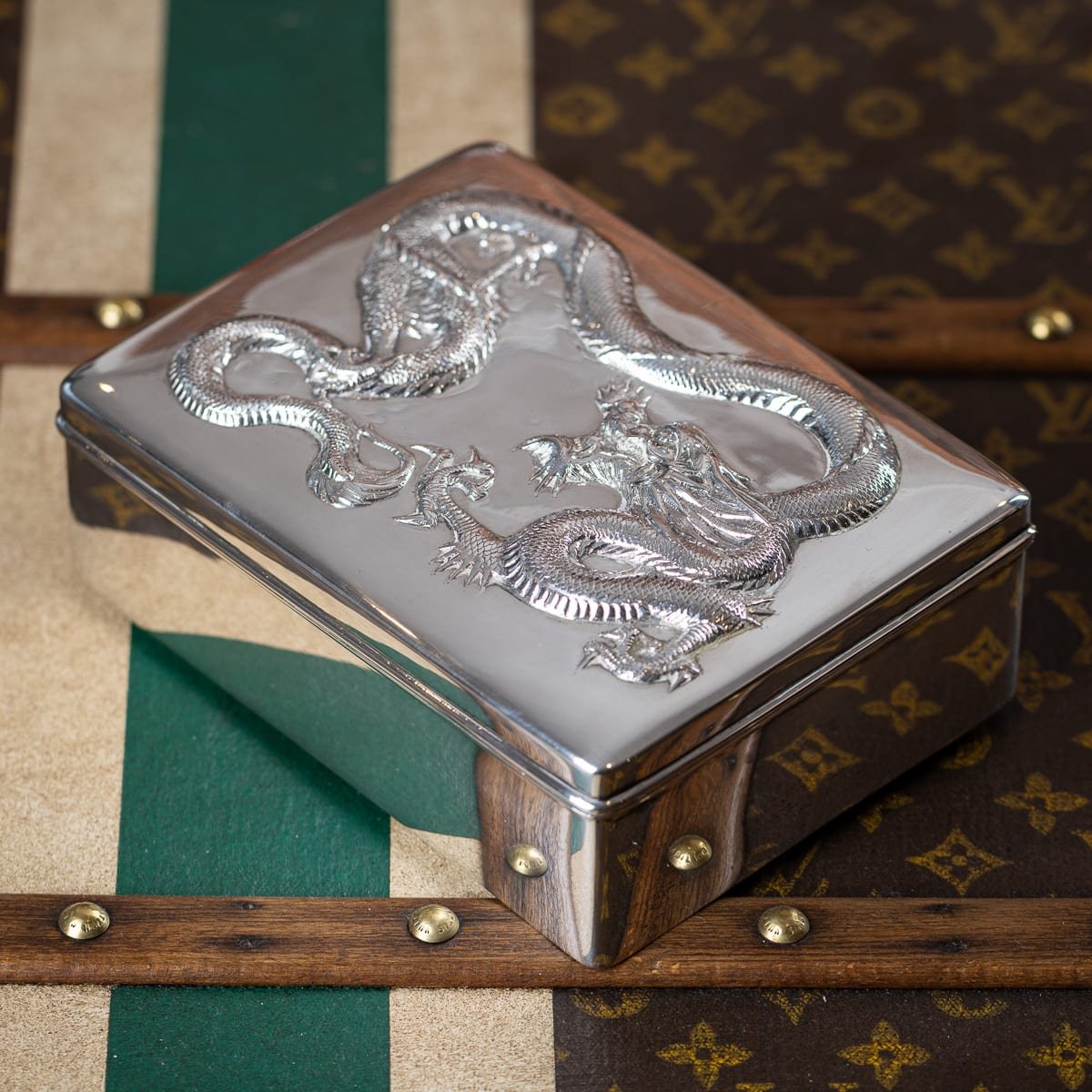 Antique Chinese Cantonese Silver Dragon Cigar Box, 1900s for sale at Pamono