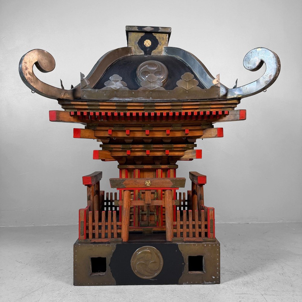 Sanctuaire Shinto Portable Mikoshi, Japon, 1880s en vente sur Pamono