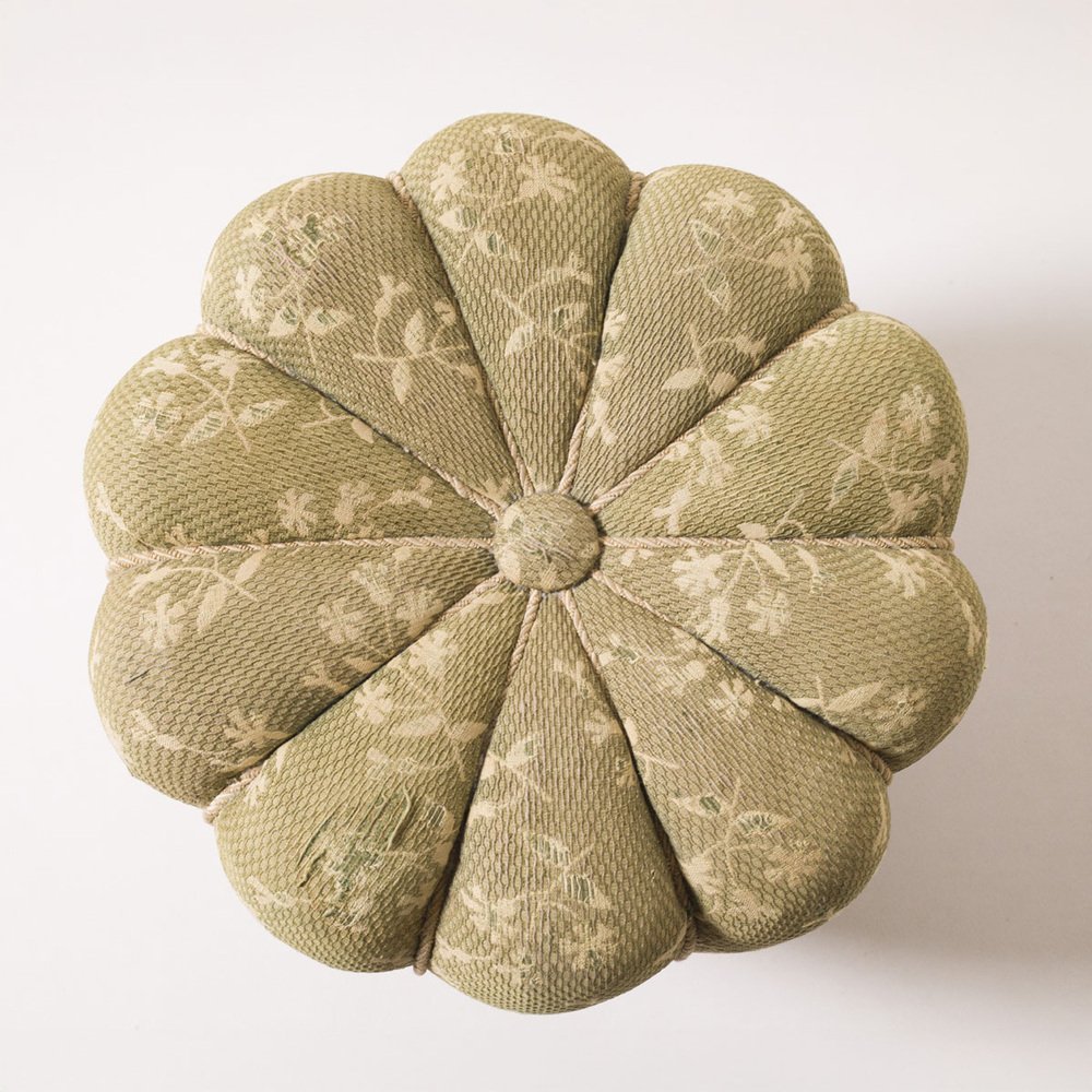 Tulip Ottoman by Jindřich Halabala for Cesky Nabytek, 1950s for sale at ...
