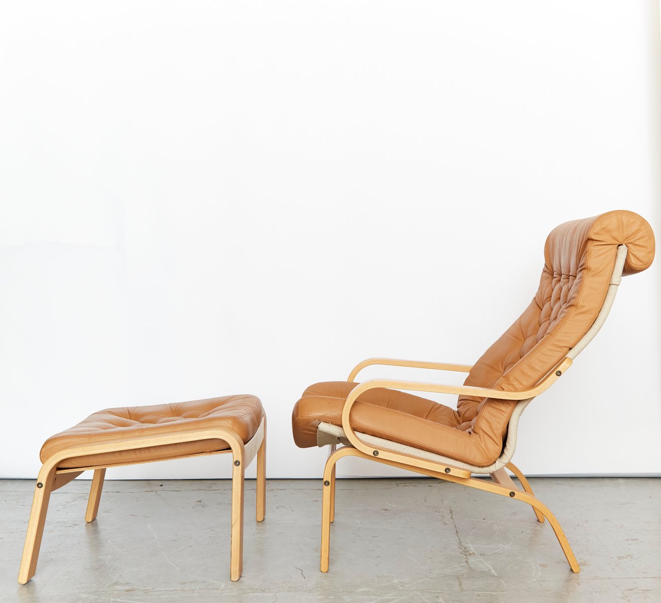 Set of Poem Chair and Ottoman by Nobuo Nakamura for Ikea, 1980s for ...
