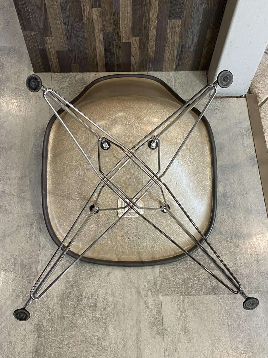 DSR Eiffel Style Chair in Fiberglass with Vinyl Upholstery by Charles ...