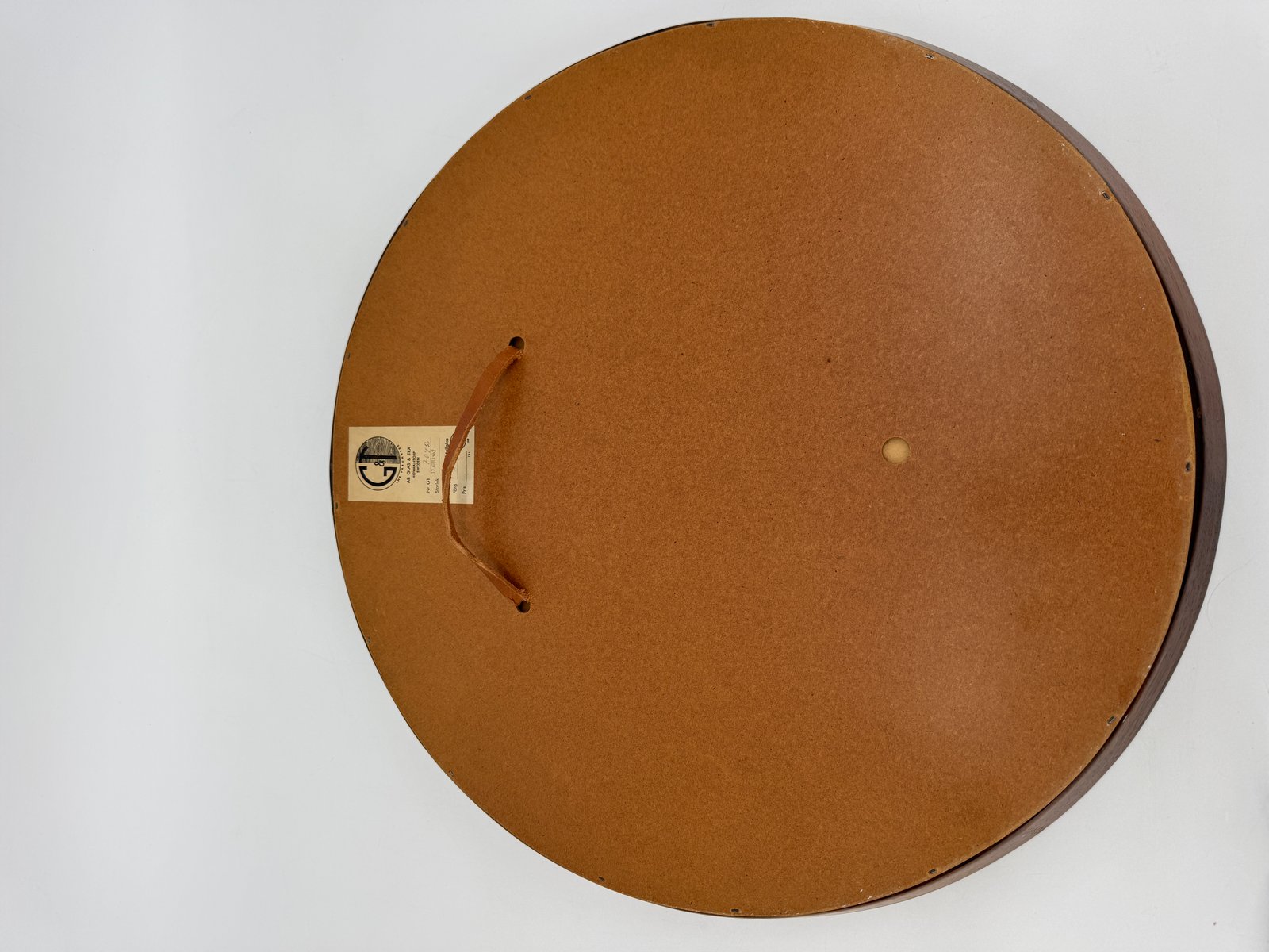 Miroir rond en bois de teck par Glass and Wood Hovmantorp, Suède ...