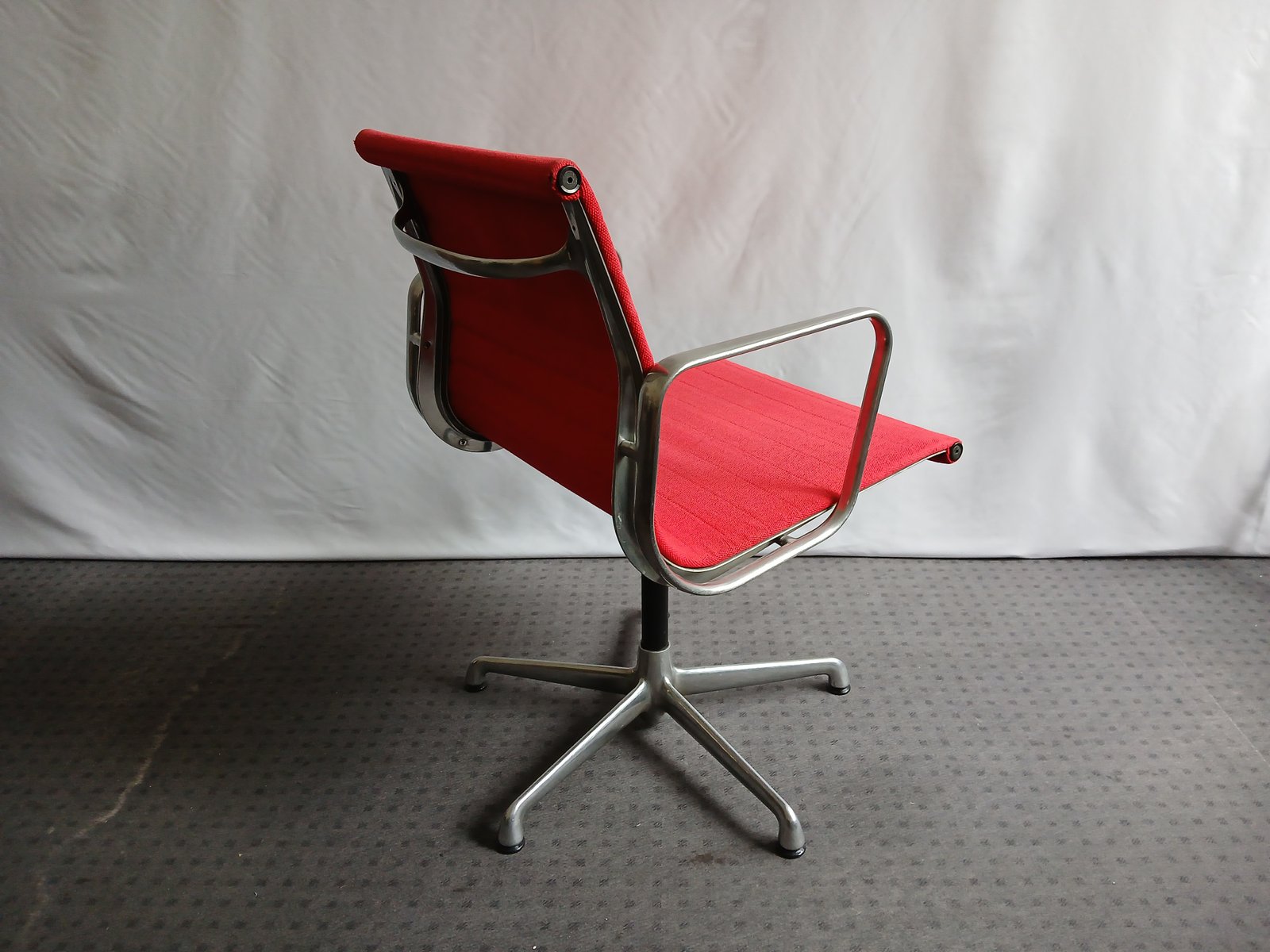 EA 108 Chair by Charles & Ray Eames for ICF De Padova, 1960s for sale ...