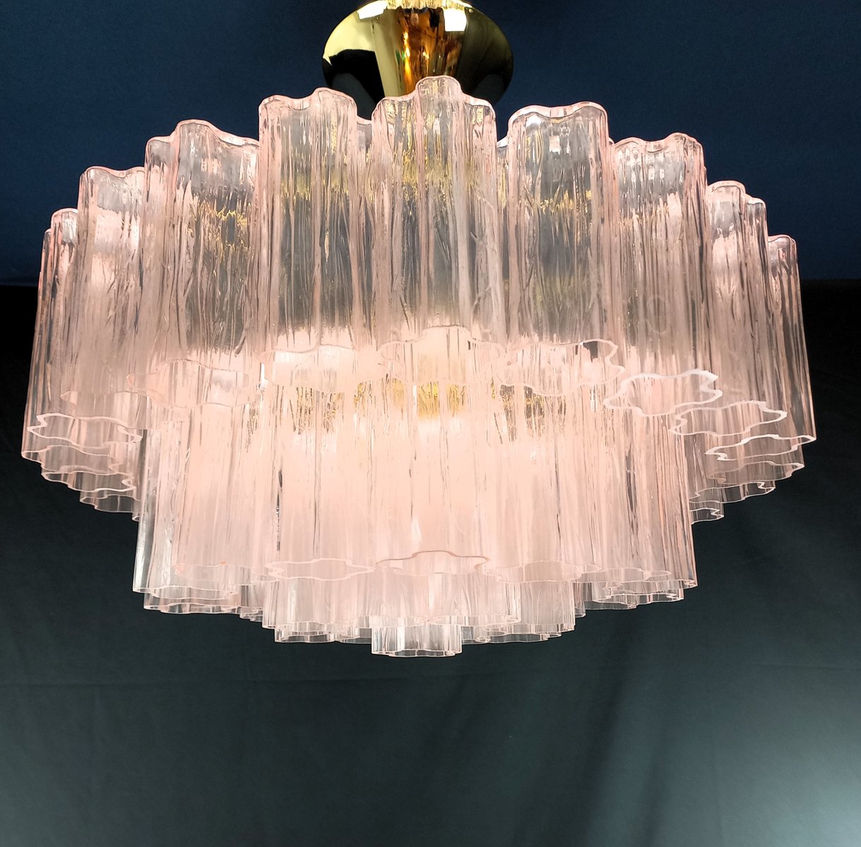 Art Deco Pink Murano Glass Chandelier in the style of Barovier, Venice ...