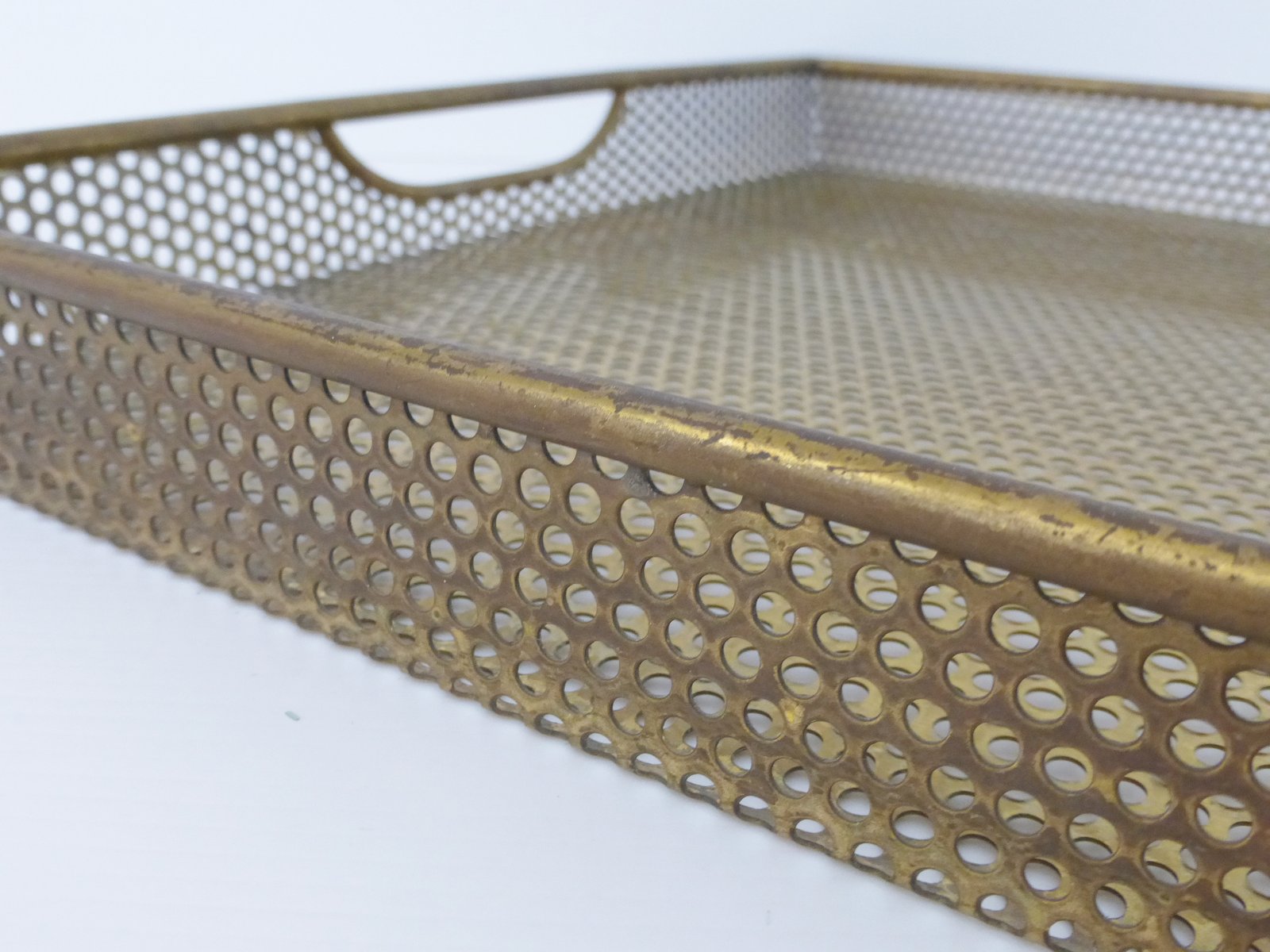Plateau Mid-Century en Acier Perforé et Verre, France, 1950s en vente ...