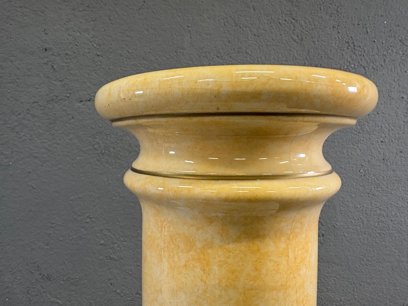 Columna pedestal vintage de cerámica esmaltada en ónix jaspeado y ...