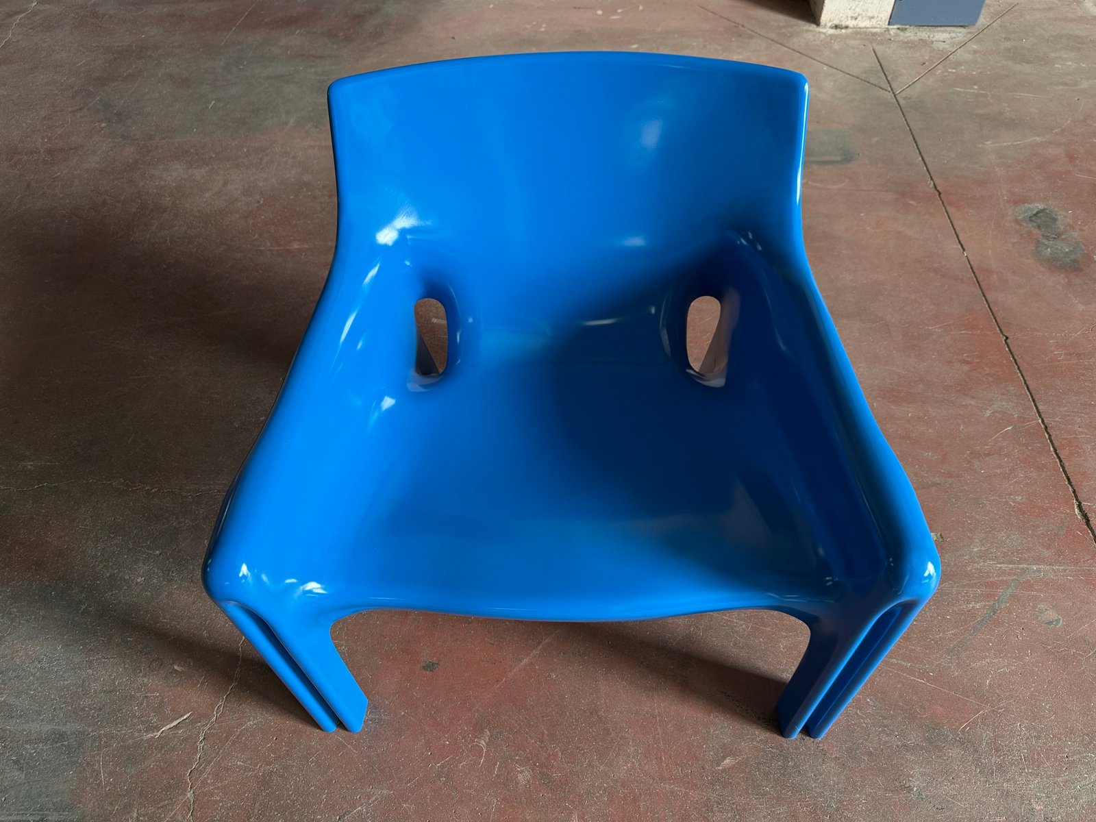Chaise Modèle Vicario Bleue par Vico Magistretti pour Artemide, 1970s ...