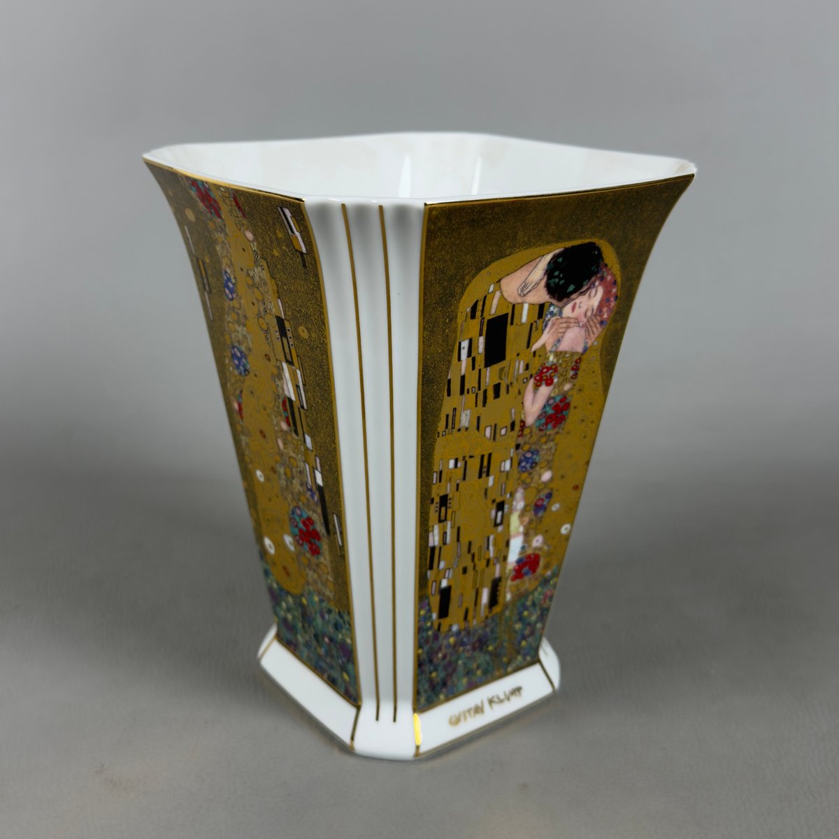Limitierte Artis Orbis The Kiss Porzellanvase von Gustav Klimt für ...