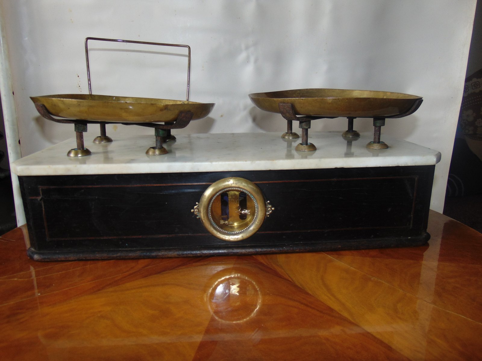 Báscula suiza antigua en venta en Pamono