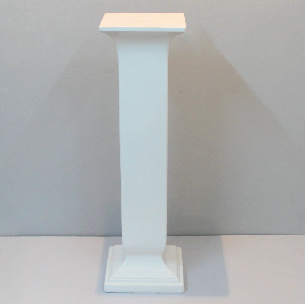 Mid-Century Porcelain Column for sale at Pamono