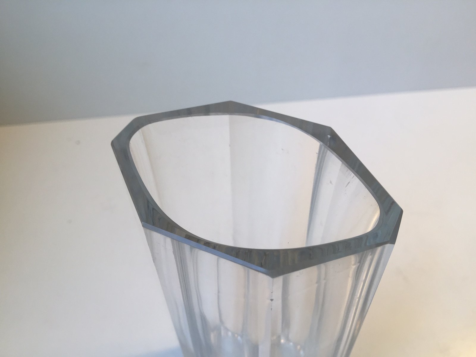 Octagonal Faceted Crystal Vase, 1960s for sale at Pamono