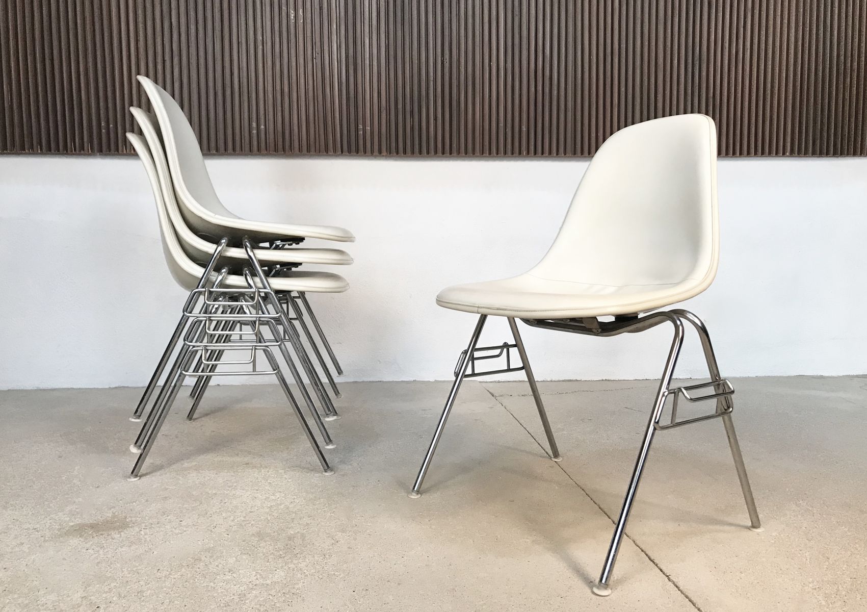 Chaise DSS par Charles & Ray Eames pour Herman Miller, 1950s, Set de 4 en vente sur Pamono