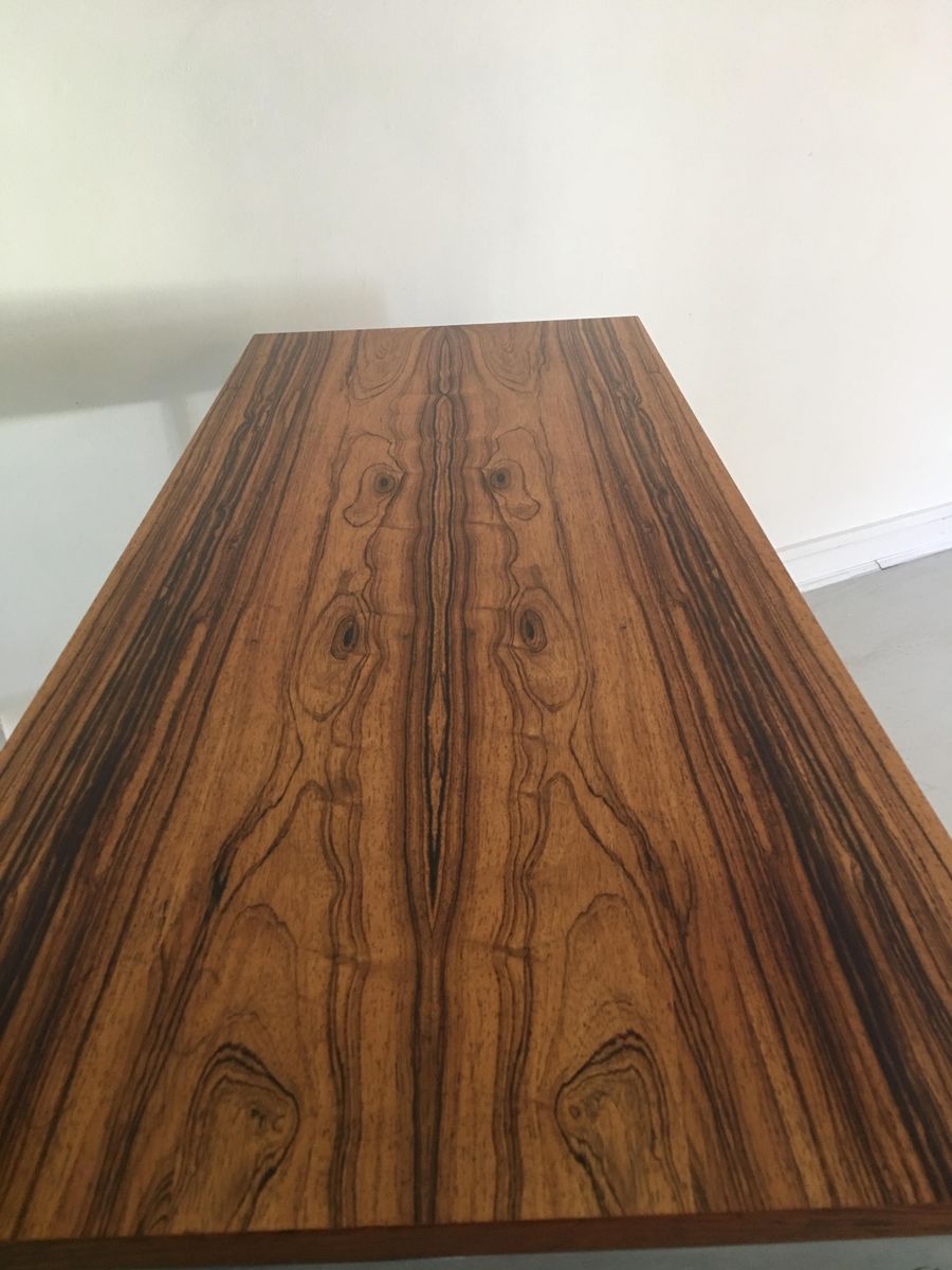 Schreibtisch aus Palisander von David Folket für Merrow Associates ...