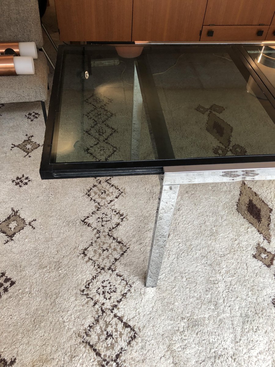 Ausziehbarer italienischer Vintage Glastisch, 1970er bei Pamono kaufen