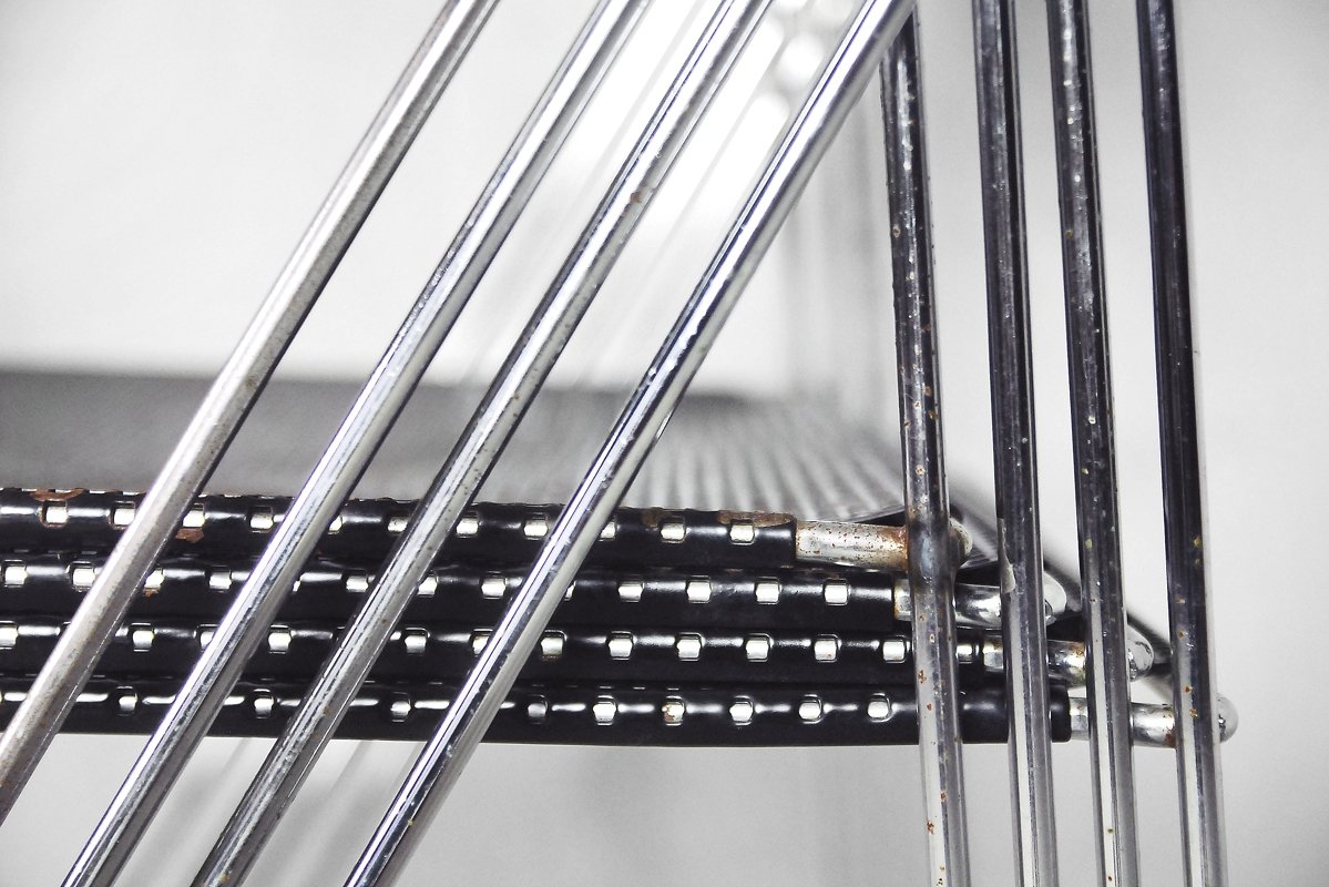 Minimalist Metal X-Line Chairs by Niels Jørgen Haugesen for Hybodan ...