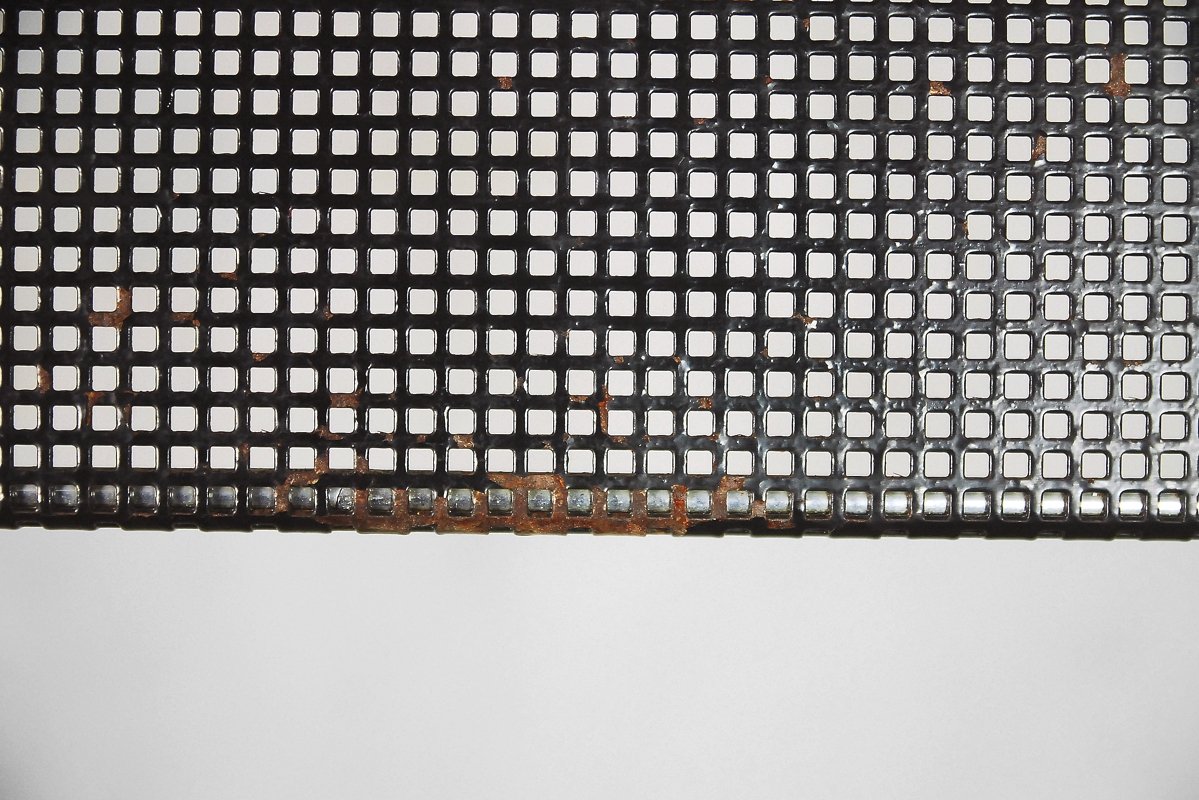 Minimalist Metal X-Line Chairs by Niels Jørgen Haugesen for Hybodan ...