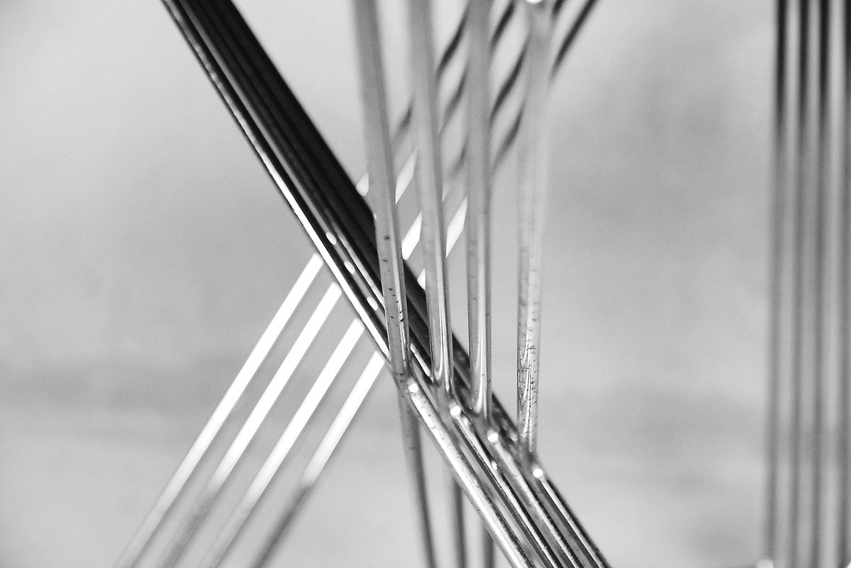 Minimalist Metal X-Line Chairs by Niels Jørgen Haugesen for Hybodan ...