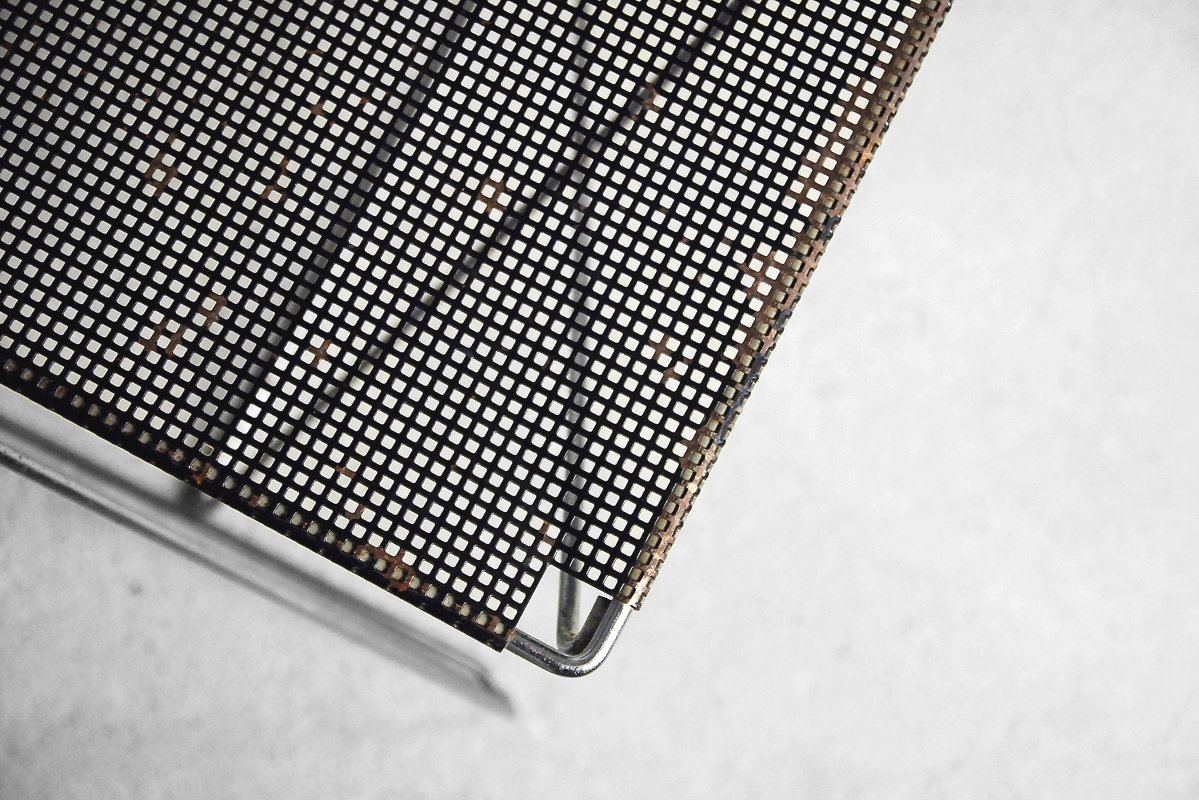 Minimalist Metal X-Line Chairs by Niels Jørgen Haugesen for Hybodan ...