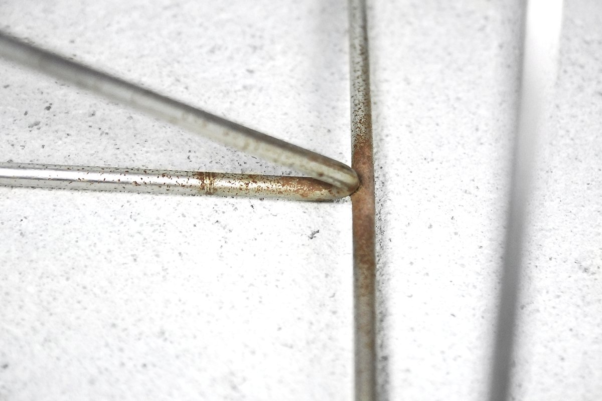 Minimalist Metal X-Line Chairs by Niels Jørgen Haugesen for Hybodan ...