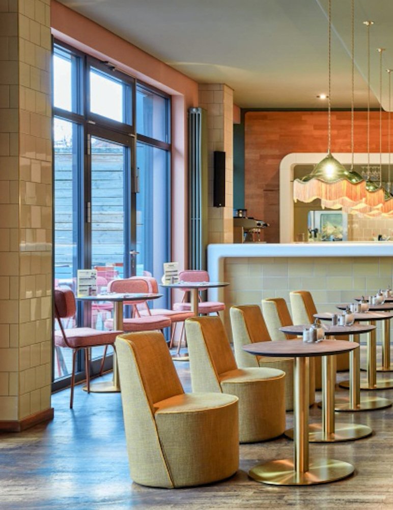 State Chair by Mambo Unlimited Ideas for sale at Pamono