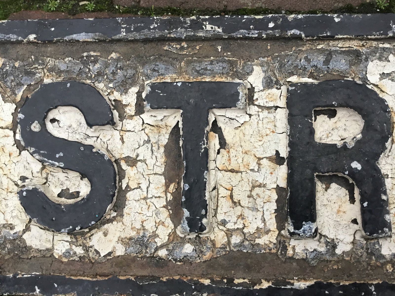 Antique Cast Iron Church Street Sign for sale at Pamono