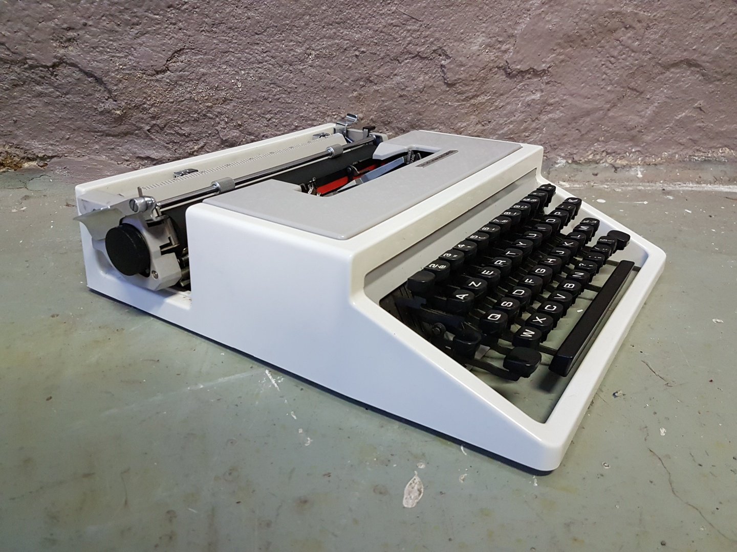 Mid-Century Model 310 Typewriter from Underwood for sale at Pamono