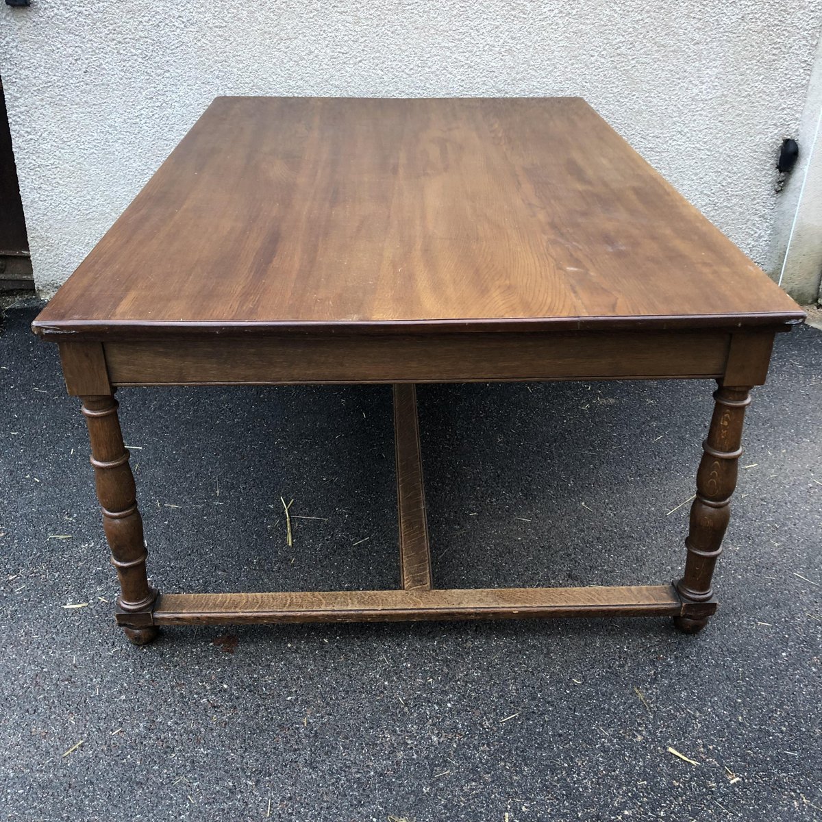 Antique French Embassy Oak Table for sale at Pamono