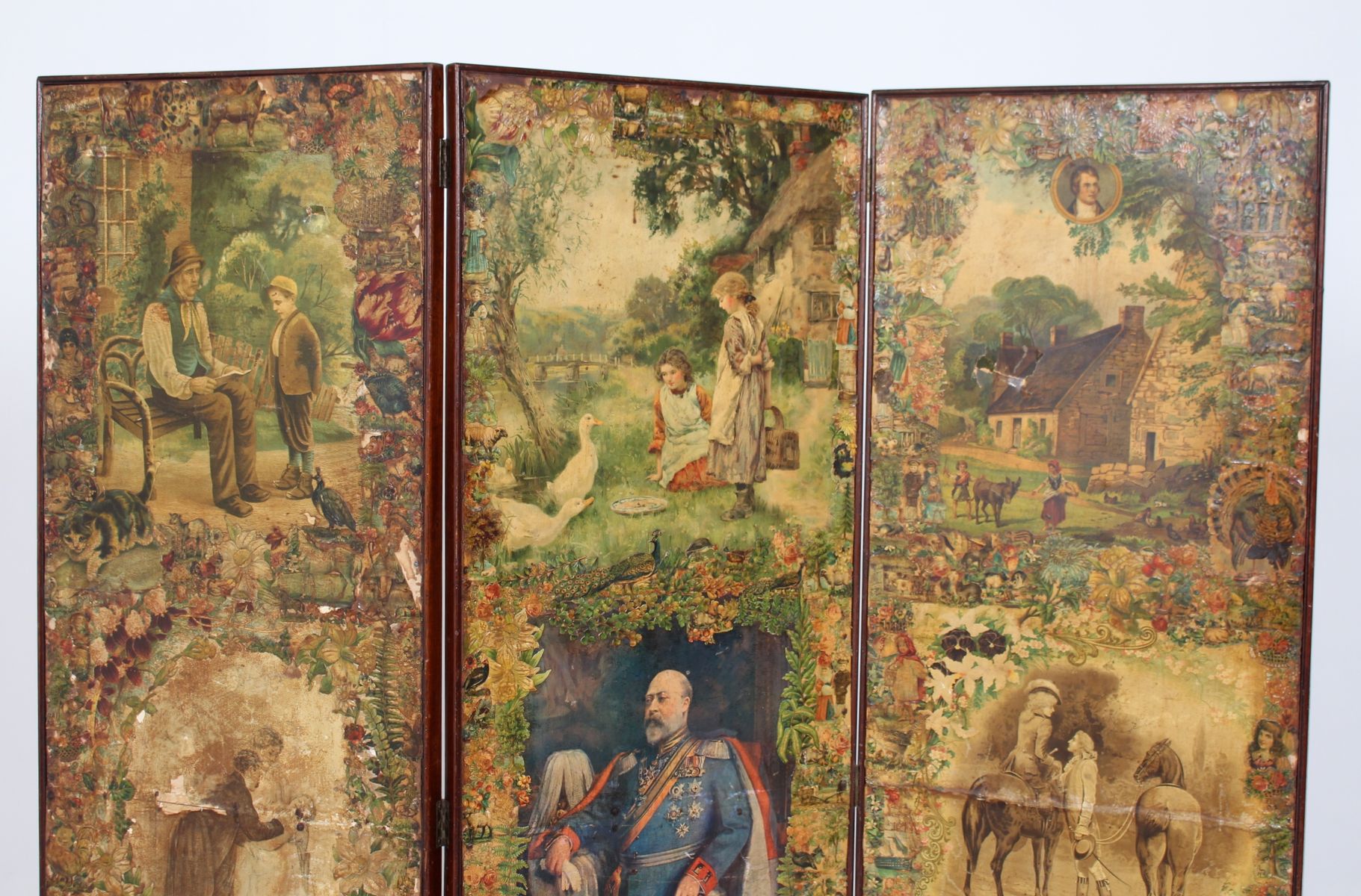 19th-Century Victorian Folding Four Panel Screen for sale at Pamono