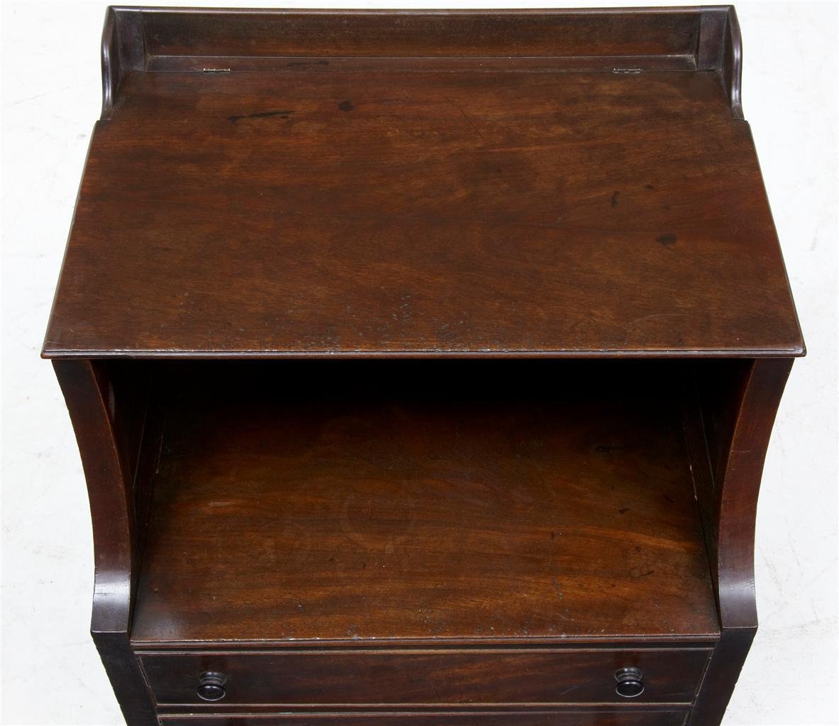 Antique Georgian Mahogany Bedside Commode for sale at Pamono
