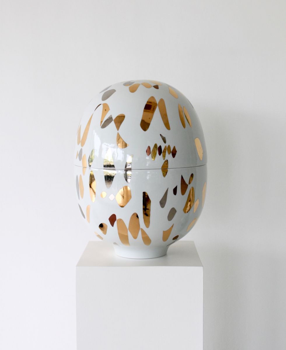 Large Infinity Porcelain Vase by Mari JJ Design for sale at Pamono