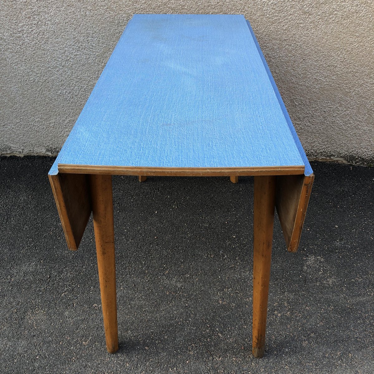 Table en Formica Bleu, 1952 en vente sur Pamono