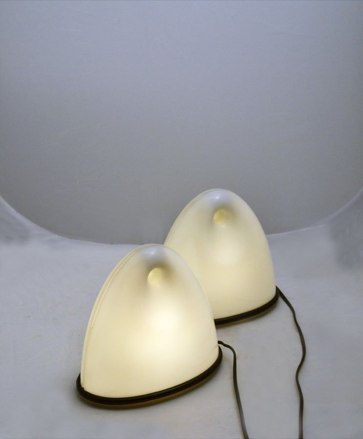Lampade da tavolo Ialea in plastica di Bruno Gecchelin per Guzzini ...