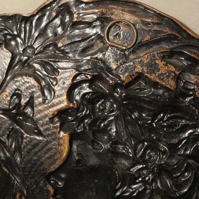 Art Nouveau Bronze Wall Relief for sale at Pamono