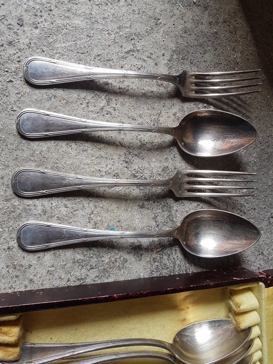 Silver Plated Cutlery Set, 1940s for sale at Pamono