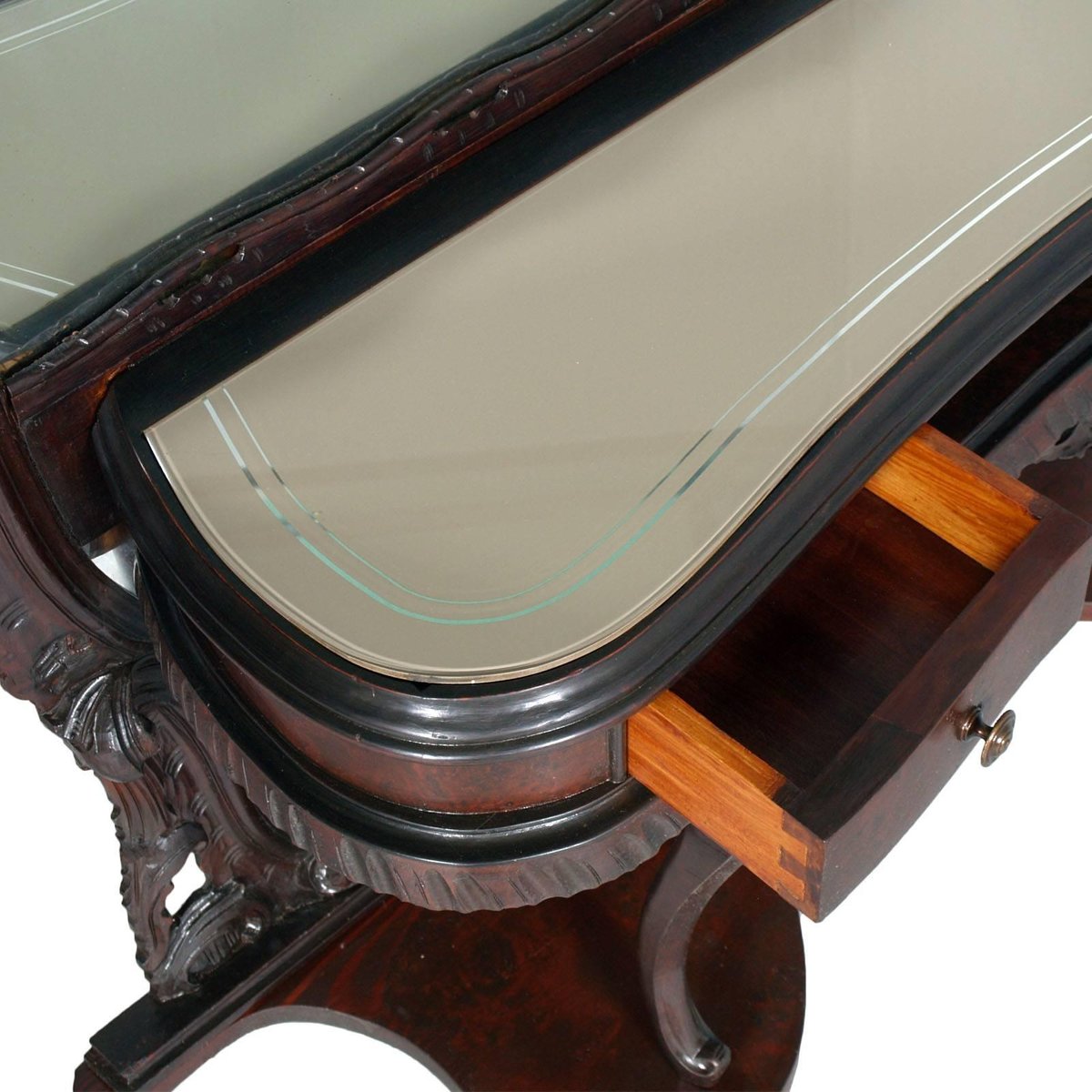 Antique Venetian Dressing Table by Vincenzo Cadorin for sale at Pamono