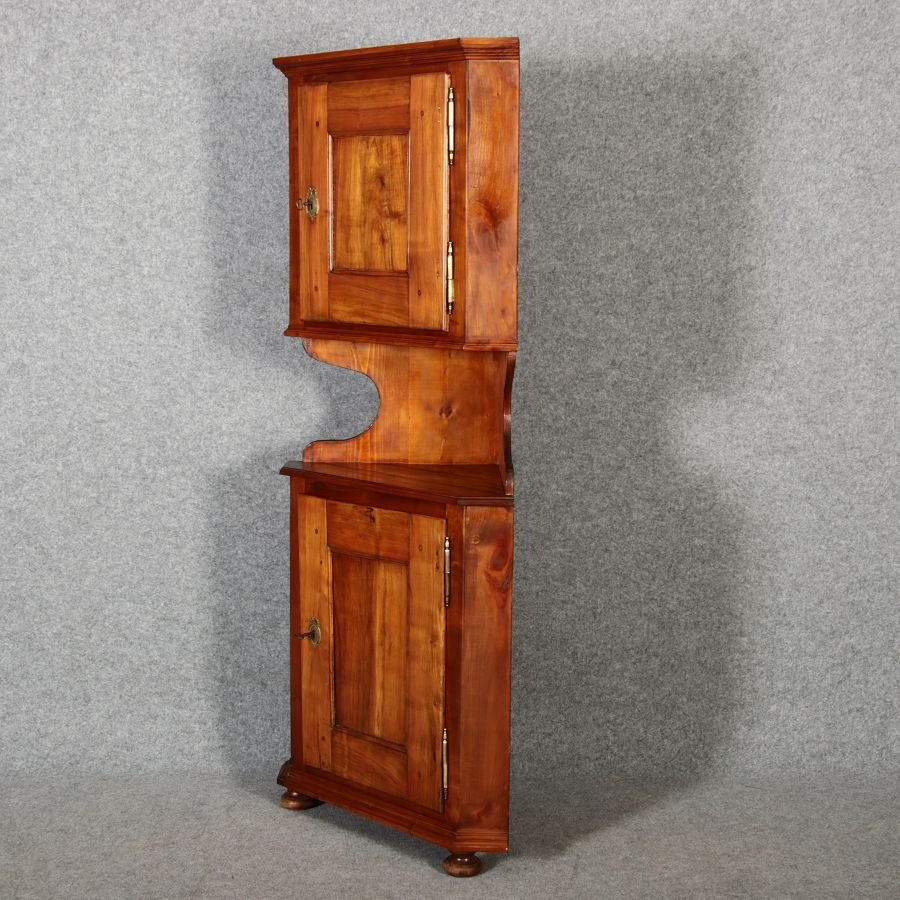 Antique German Biedermeier Corner Cabinet for sale at Pamono