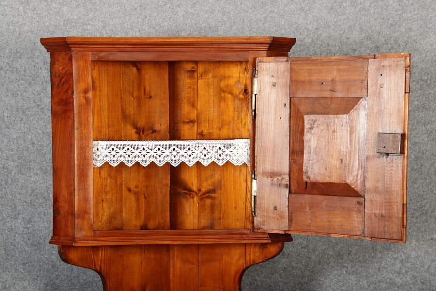 Antique German Biedermeier Corner Cabinet for sale at Pamono