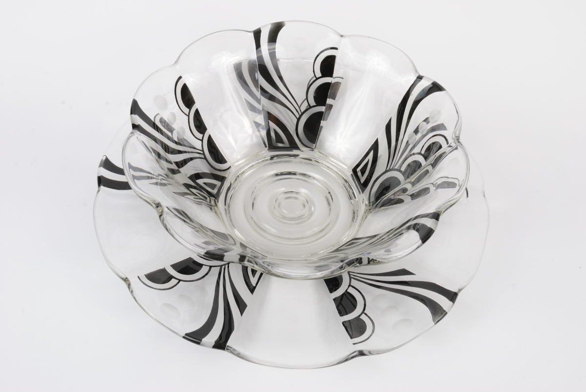 Art Deco Glass Bowl and Platter by Karl Palda, Set of 2 for sale at Pamono