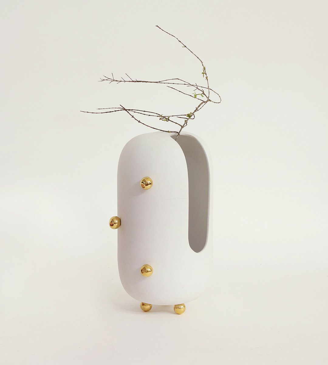 Small White Anfore Vase by Zpstudio for sale at Pamono